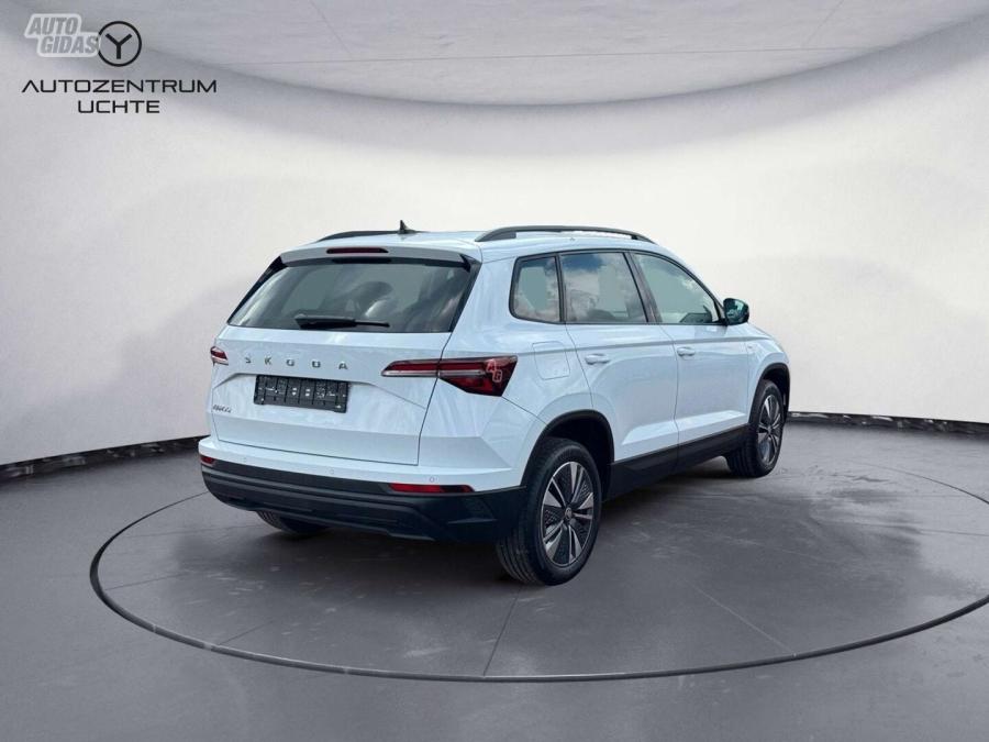 Balts Skoda Karoq 2023 Kauņa, ar dzinēja tilpumu 2.00 L un nobraukumu 53 tūkst. km par 28924 €, foto 5 vietnē AUTOMOTO.COM.LV