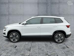Balts Skoda Karoq 2023 Kauņa, ar dzinēja tilpumu 2.00 L un nobraukumu 77 tūkst. km par 27594 €, foto 4 vietnē AUTOMOTO.COM.LV