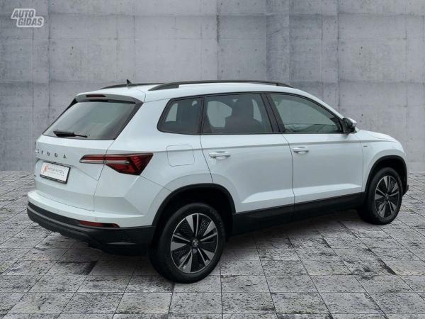 Balts Skoda Karoq 2023 Kauņa, ar dzinēja tilpumu 2.00 L un nobraukumu 77 tūkst. km par 27594 €, foto 6 vietnē AUTOMOTO.COM.LV