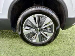 Balts Skoda Karoq 2023 Panevēža, ar dzinēja tilpumu 1.97 L un nobraukumu 179 tūkst. km par 16950 €, foto 9 vietnē AUTOMOTO.COM.LV