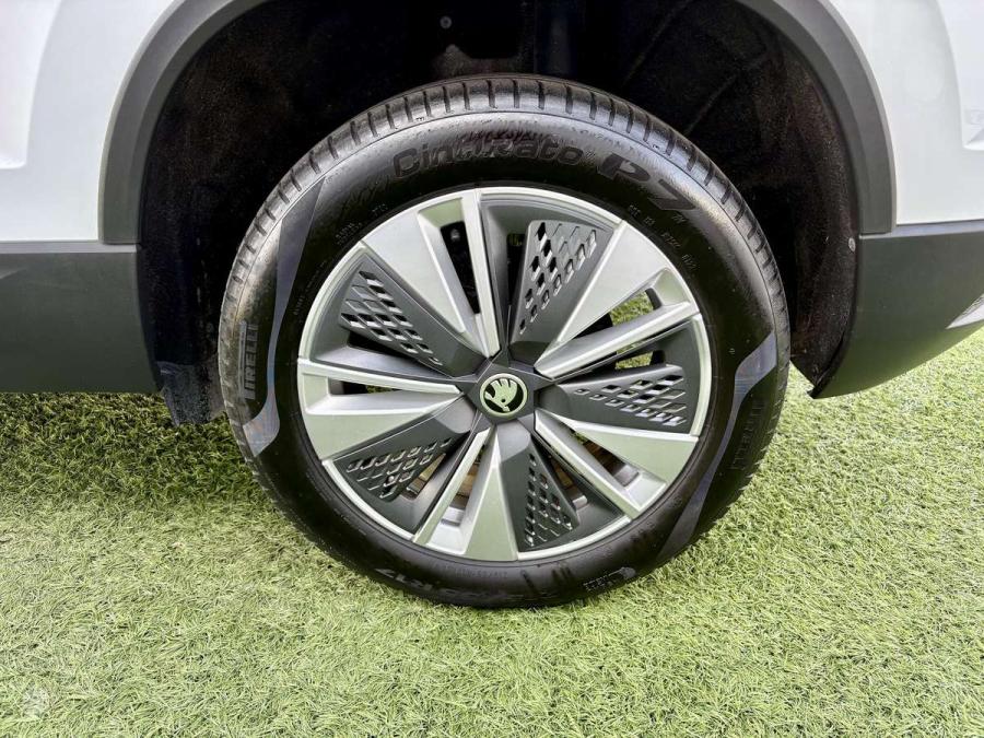 Balts Skoda Karoq 2023 Panevēža, ar dzinēja tilpumu 1.97 L un nobraukumu 179 tūkst. km par 16950 €, foto 9 vietnē AUTOMOTO.COM.LV