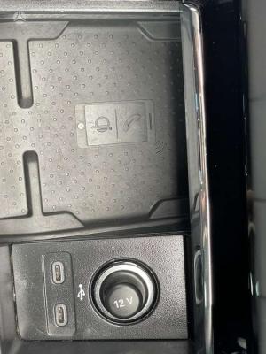 Balts Skoda Karoq 2023 Marijampole, ar dzinēja tilpumu 1.97 L un nobraukumu 52 tūkst. km par 19500 €, foto 19 vietnē AUTOMOTO.COM.LV