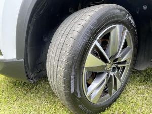 Balts Skoda Karoq 2023 Marijampole, ar dzinēja tilpumu 1.97 L un nobraukumu 52 tūkst. km par 19500 €, foto 24 vietnē AUTOMOTO.COM.LV