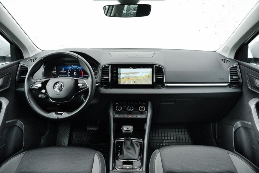 White Skoda Karoq 2023 in Riga, with an engine capacity of 1.50 L and mileage of 147 thousand km for 21900 €, photo 29 on AUTOMOTO.COM.LV