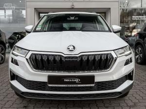 White Skoda Karoq 2024 in Kaunas, with an engine capacity of 1.50 L and mileage of 10 thousand km for 31557 €, photo 6 on AUTOMOTO.COM.LV