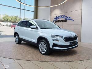 White Skoda Karoq 2025 in Kaunas, with an engine capacity of 1.00 L and mileage of 16 thousand km for 27888 €, photo 7 on AUTOMOTO.COM.LV