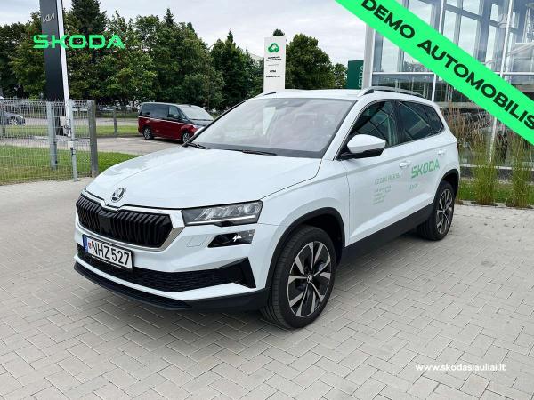 White Skoda Karoq 2025 in Siauliai, with an engine capacity of 1.50 L and mileage of 10 thousand km for 29500 €, photo 1 on AUTOMOTO.COM.LV