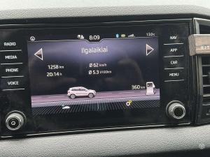 Balts Skoda Karoq 2025 Viļņa, ar dzinēja tilpumu 1.50 L un nobraukumu 22 tūkst. km par 28200 €, foto 12 vietnē AUTOMOTO.COM.LV