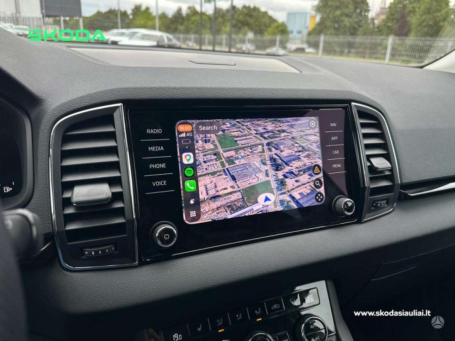 Balts Skoda Karoq 2025 Šauļi, ar dzinēja tilpumu 1.50 L un nobraukumu 10 tūkst. km par 28500 €, foto 26 vietnē AUTOMOTO.COM.LV