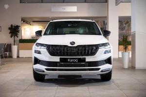 White Skoda Karoq 2026 in Panevezys, with an engine capacity of 1.50 L and mileage of 1 thousand km for 33900 €, photo  on AUTOMOTO.COM.LV