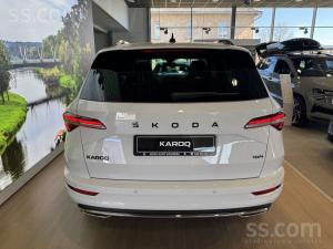 Balts Skoda Karoq 2026 Valmiera, ar dzinēja tilpumu 2.00 L un nobraukumu 5 tūkst. km par 37782 €, foto 6 vietnē AUTOMOTO.COM.LV