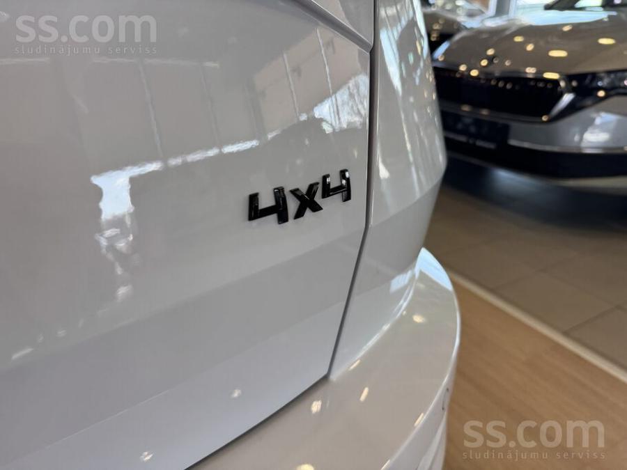 Balts Skoda Karoq 2026 Valmiera, ar dzinēja tilpumu 2.00 L un nobraukumu 5 tūkst. km par 37782 €, foto 7 vietnē AUTOMOTO.COM.LV