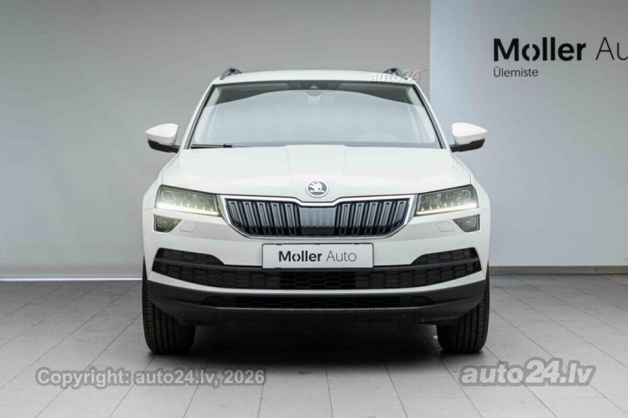 White Skoda Karoq 2020 in Tallinn, with an engine capacity of 2.00 L and mileage of 215 thousand km for 14650 €, photo 4 on AUTOMOTO.COM.LV