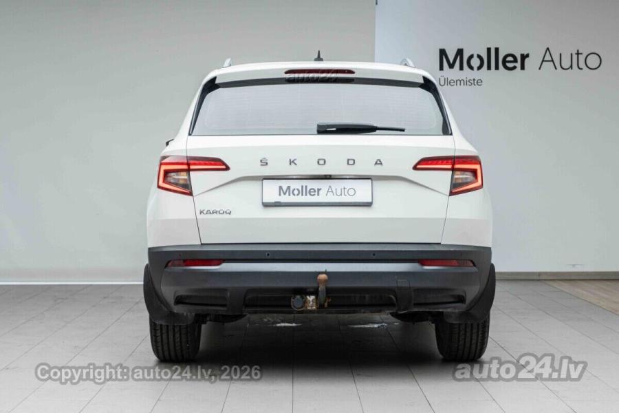 White Skoda Karoq 2020 in Tallinn, with an engine capacity of 2.00 L and mileage of 215 thousand km for 14650 €, photo 7 on AUTOMOTO.COM.LV