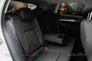 White Skoda Karoq 2020 in Tallinn, with an engine capacity of 2.00 L and mileage of 215 thousand km for 14650 €, photo 12 on AUTOMOTO.COM.LV