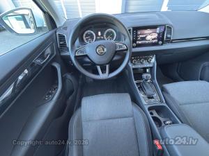 White Skoda Karoq 2018 in Tallinn, with an engine capacity of 1.50 L and mileage of 68 thousand km for 16900 €, photo 9 on AUTOMOTO.COM.LV