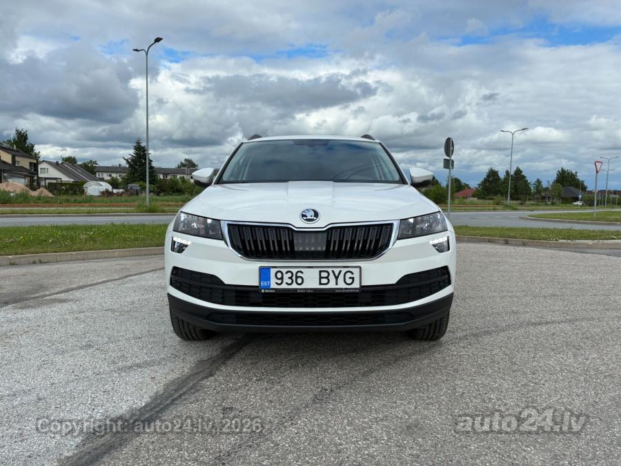 White Skoda Karoq 2018 in Tallinn, with an engine capacity of 1.60 L and mileage of 206 thousand km for 11500 €, photo 3 on AUTOMOTO.COM.LV
