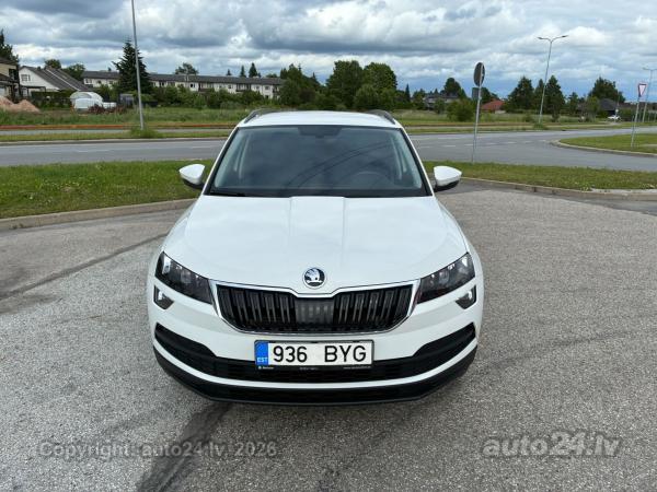 Белый Шкода Karoq 2018 в Таллин, объемом двигателя 1.60 л и пробегом 206 тыс. км за 11500 €, фото 3 на AUTOMOTO.COM.LV