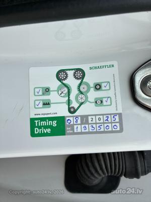 White Skoda Karoq 2018 in Tallinn, with an engine capacity of 1.60 L and mileage of 206 thousand km for 11500 €, photo 19 on AUTOMOTO.COM.LV