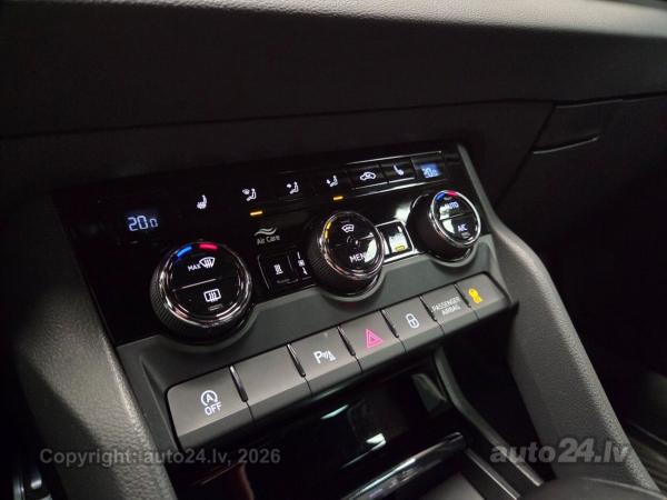 White Skoda Karoq 2020 in Tallinn, with an engine capacity of 2.00 L and mileage of 114 thousand km for 21900 €, photo 11 on AUTOMOTO.COM.LV