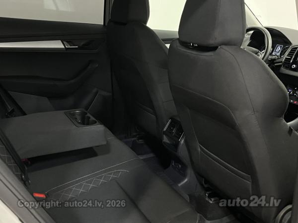 Balts Skoda Karoq 2020 Tallina, ar dzinēja tilpumu 1.50 L un nobraukumu 114 tūkst. km par 15900 €, foto 4 vietnē AUTOMOTO.COM.LV