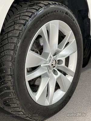 Balts Skoda Karoq 2020 Tallina, ar dzinēja tilpumu 1.50 L un nobraukumu 114 tūkst. km par 15900 €, foto 25 vietnē AUTOMOTO.COM.LV