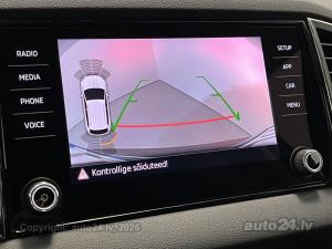 Balts Skoda Karoq 2020 Tallina, ar dzinēja tilpumu 1.50 L un nobraukumu 83 tūkst. km par 16900 €, foto 13 vietnē AUTOMOTO.COM.LV