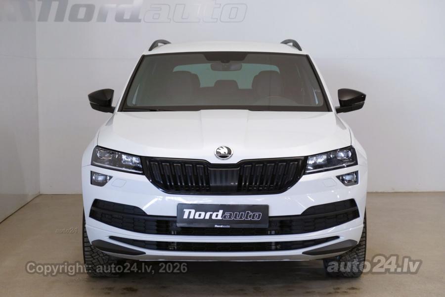 Белый Шкода Karoq 2020 в Таллин, объемом двигателя 2.00 л и пробегом 120 тыс. км за 24900 €, фото 4 на AUTOMOTO.COM.LV