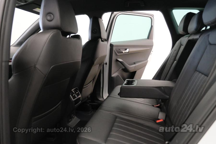 Белый Шкода Karoq 2020 в Таллин, объемом двигателя 2.00 л и пробегом 120 тыс. км за 24900 €, фото 7 на AUTOMOTO.COM.LV