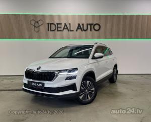 Белый Шкода Karoq 2023 в Таллин, объемом двигателя 2.00 л и пробегом 118 тыс. км за 23990 €, фото  на AUTOMOTO.COM.LV