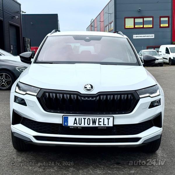 White Skoda Karoq 2024 in Tallinn, with an engine capacity of 1.50 L and mileage of 5 thousand km for 31900 €, photo 2 on AUTOMOTO.COM.LV