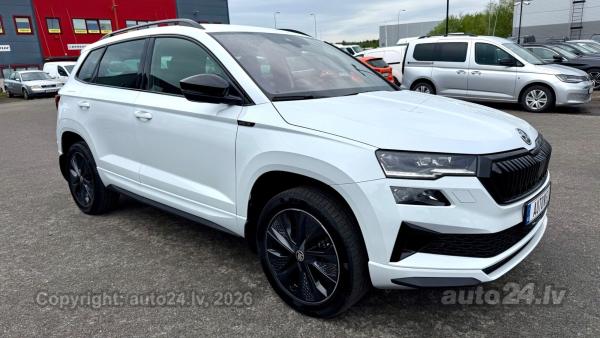 White Skoda Karoq 2024 in Tallinn, with an engine capacity of 1.50 L and mileage of 5 thousand km for 31900 €, photo 5 on AUTOMOTO.COM.LV