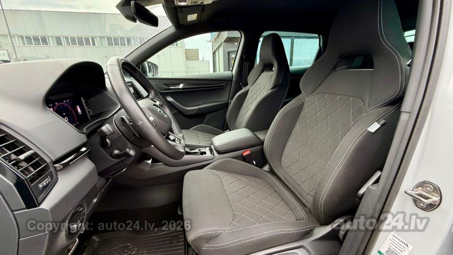 Balts Skoda Karoq 2024 Tallina, ar dzinēja tilpumu 1.50 L un nobraukumu 5 tūkst. km par 31900 €, foto 16 vietnē AUTOMOTO.COM.LV