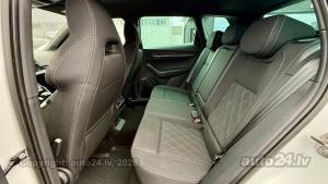 Balts Skoda Karoq 2024 Tallina, ar dzinēja tilpumu 1.50 L un nobraukumu 5 tūkst. km par 31900 €, foto 18 vietnē AUTOMOTO.COM.LV