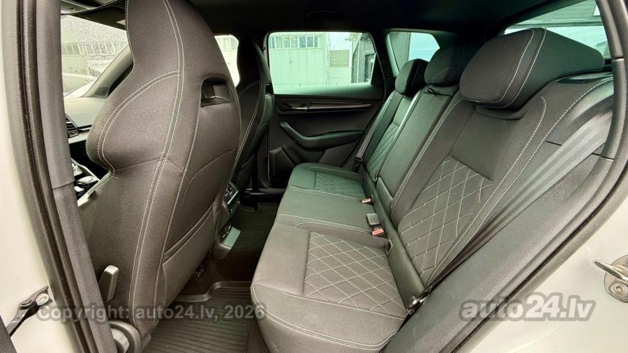 Balts Skoda Karoq 2024 Tallina, ar dzinēja tilpumu 1.50 L un nobraukumu 5 tūkst. km par 31900 €, foto 18 vietnē AUTOMOTO.COM.LV