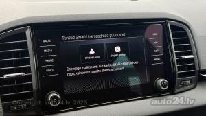 Balts Skoda Karoq 2024 Tallina, ar dzinēja tilpumu 1.50 L un nobraukumu 5 tūkst. km par 31900 €, foto 23 vietnē AUTOMOTO.COM.LV