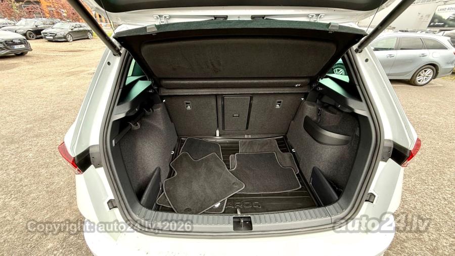 Balts Skoda Karoq 2024 Tallina, ar dzinēja tilpumu 1.50 L un nobraukumu 5 tūkst. km par 31900 €, foto 30 vietnē AUTOMOTO.COM.LV