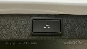 Balts Skoda Karoq 2024 Tallina, ar dzinēja tilpumu 1.50 L un nobraukumu 5 tūkst. km par 31900 €, foto 31 vietnē AUTOMOTO.COM.LV
