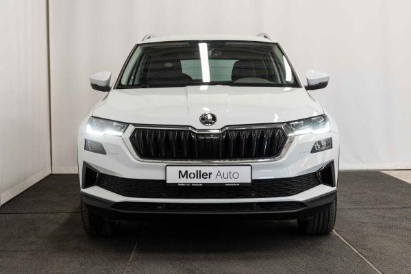 Шкода Karoq 2024 в Таллин на AUTOMOTO.COM.LV Белый Шкода Karoq 2024 в Таллин, объемом двигателя 2.00 л и пробегом 31 тыс. км за 25900 €, фото 3 на AUTOMOTO.COM.LV