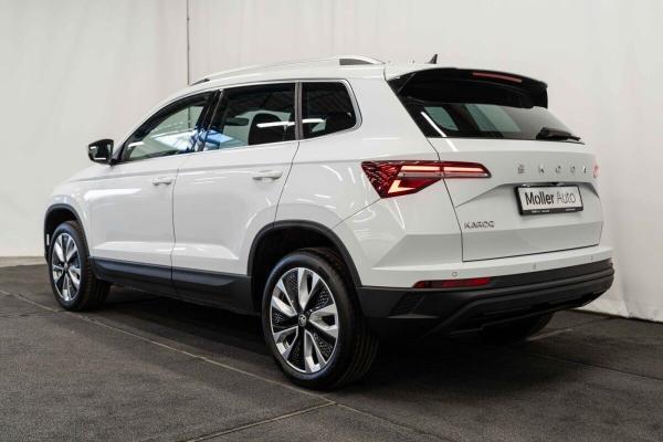 Шкода Karoq 2024 в Таллин на AUTOMOTO.COM.LV Белый Шкода Karoq 2024 в Таллин, объемом двигателя 2.00 л и пробегом 31 тыс. км за 25900 €, фото 4 на AUTOMOTO.COM.LV
