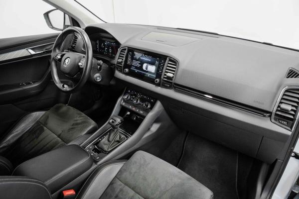 Шкода Karoq 2024 в Таллин на AUTOMOTO.COM.LV Белый Шкода Karoq 2024 в Таллин, объемом двигателя 2.00 л и пробегом 31 тыс. км за 25900 €, фото 8 на AUTOMOTO.COM.LV