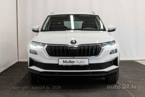 White Skoda Karoq 2024 in Tallinn, with an engine capacity of 2.00 L and mileage of 31 thousand km for 25900 €, photo 3 on AUTOMOTO.COM.LV