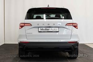 White Skoda Karoq 2024 in Tallinn, with an engine capacity of 2.00 L and mileage of 31 thousand km for 25900 €, photo 7 on AUTOMOTO.COM.LV