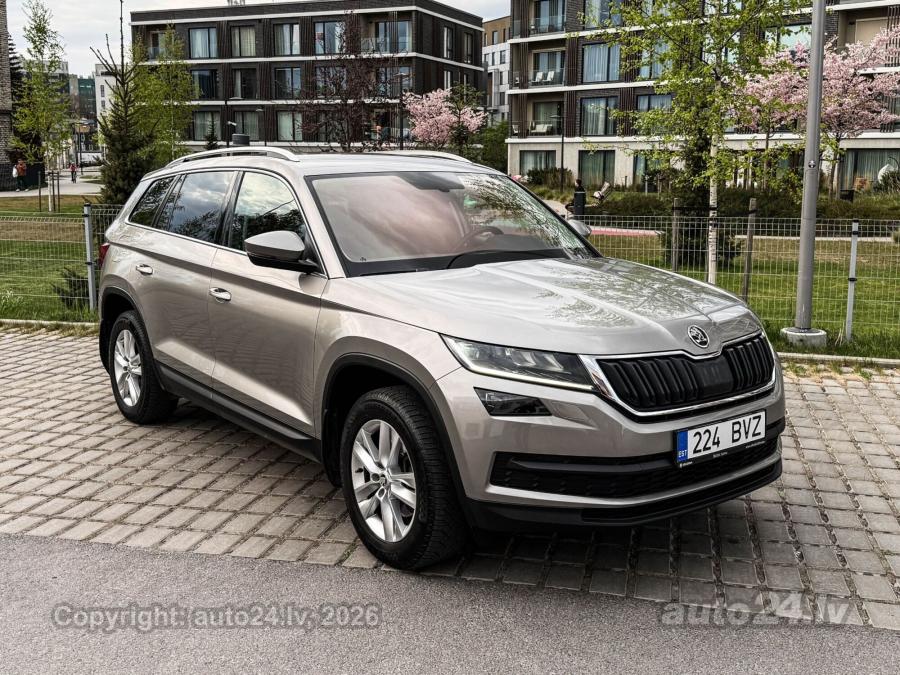Smilšu krāsa Skoda Kodiaq 2018 Tallina, ar dzinēja tilpumu 1.40 L un nobraukumu 166 tūkst. km par 18900 €, foto 1 vietnē AUTOMOTO.COM.LV