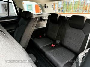 Smilšu krāsa Skoda Kodiaq 2018 Tallina, ar dzinēja tilpumu 1.40 L un nobraukumu 166 tūkst. km par 18900 €, foto 17 vietnē AUTOMOTO.COM.LV