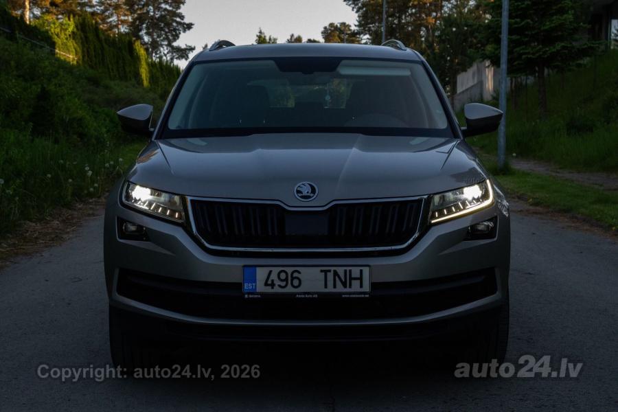 Beige Skoda Kodiaq 2018 in Tallinn, with an engine capacity of 2.00 L and mileage of 111 thousand km for 22499 €, photo 3 on AUTOMOTO.COM.LV
