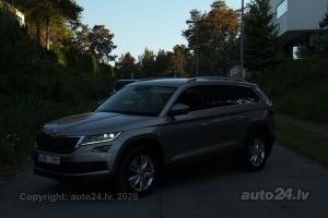 Beige Skoda Kodiaq 2018 in Tallinn, with an engine capacity of 2.00 L and mileage of 111 thousand km for 22499 €, photo 4 on AUTOMOTO.COM.LV