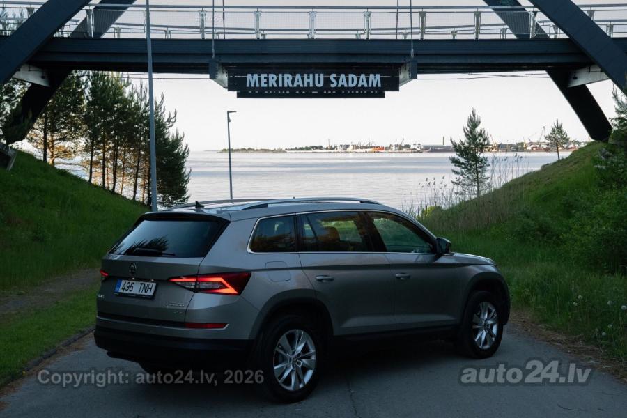 Beige Skoda Kodiaq 2018 in Tallinn, with an engine capacity of 2.00 L and mileage of 111 thousand km for 22499 €, photo 10 on AUTOMOTO.COM.LV