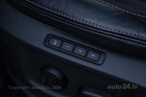 Beige Skoda Kodiaq 2018 in Tallinn, with an engine capacity of 2.00 L and mileage of 111 thousand km for 22499 €, photo 17 on AUTOMOTO.COM.LV