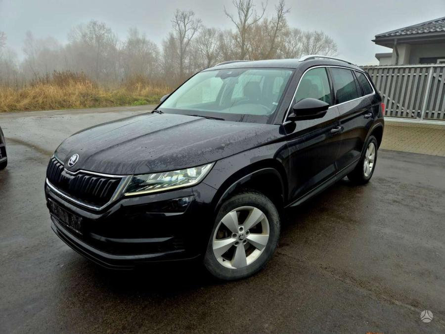 Melns Skoda Kodiaq 2017 Viļņa, ar dzinēja tilpumu 2.00 L un nobraukumu 198 tūkst. km par 17900 €, foto 1 vietnē AUTOMOTO.COM.LV